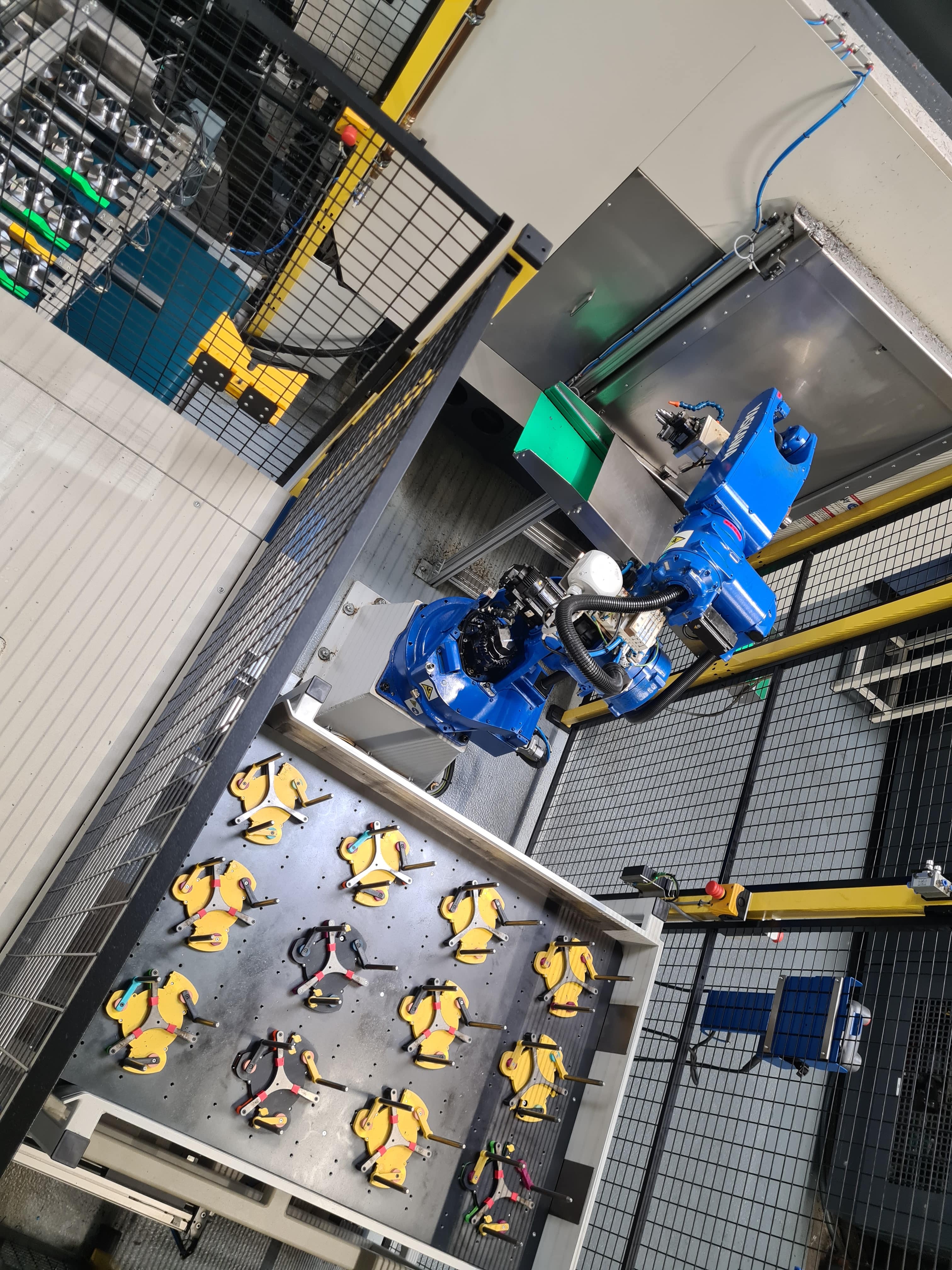 Flexibility and Efficiency in Small Batch Production through Automation